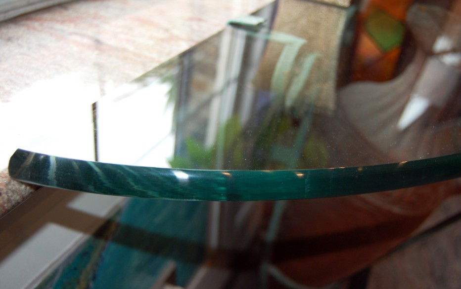 Glass Worktops – An Ideal Choice for your Kitchen